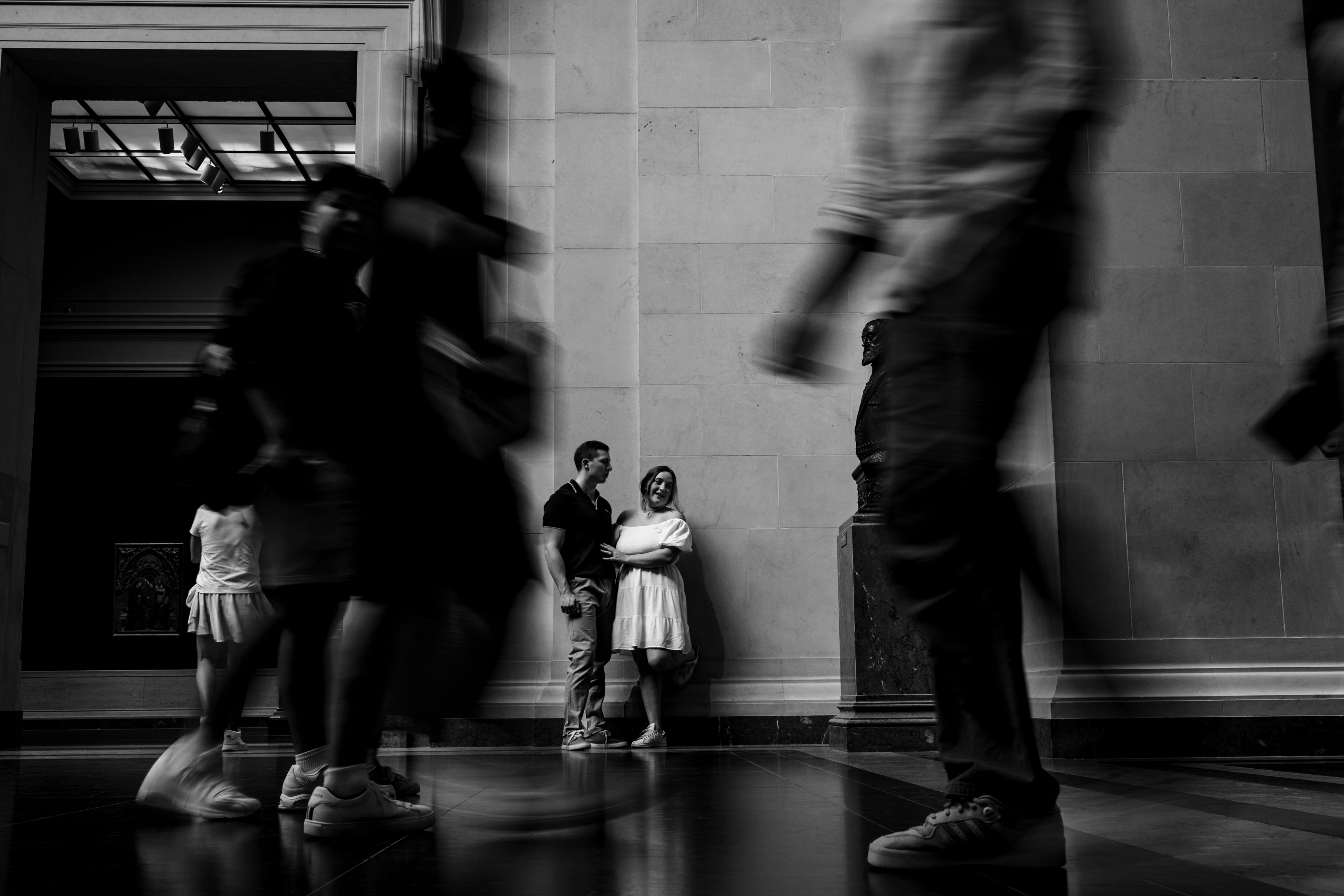 Artsy Engagement Session at the National Gallery of Art - Natasha ...